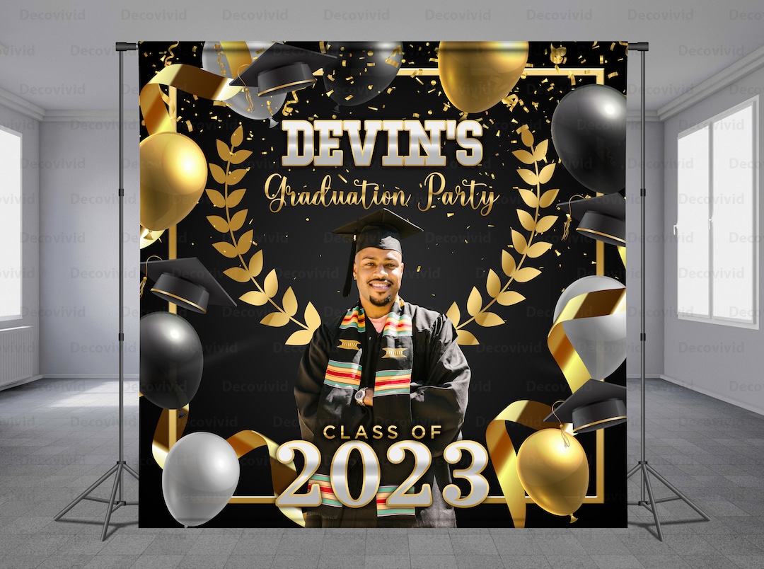 Graduation Party Backdrop, Photo Booth, Garland Balloons, Confetti ...