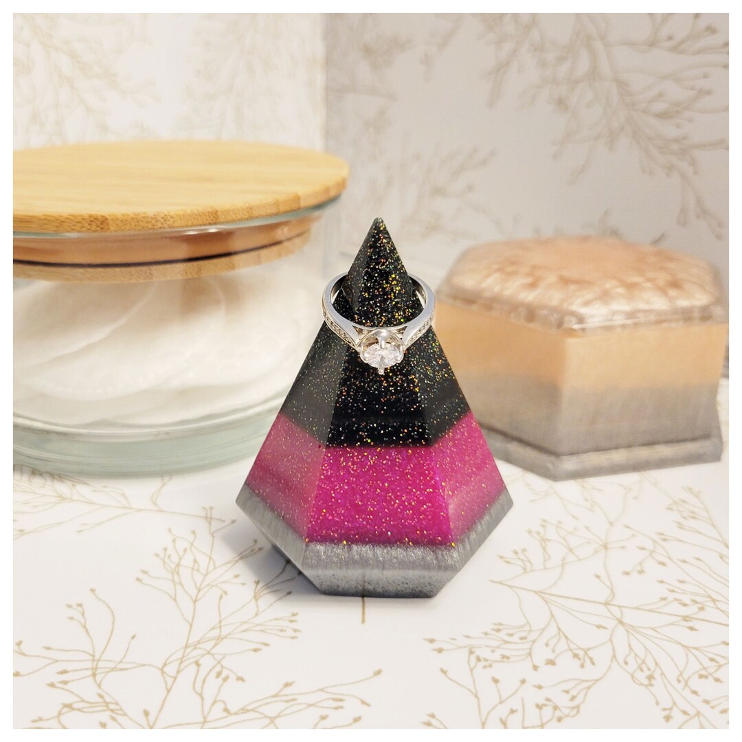 Ring Stand Ring Holder Ring Cone Ring Keeper Engagement Ring Display ...