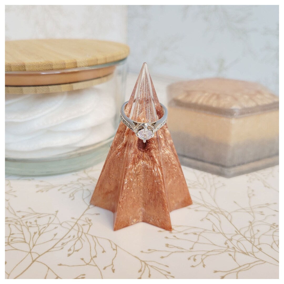 Ring Stand Ring Holder Ring Cone Ring Keeper Engagement Ring Display ...