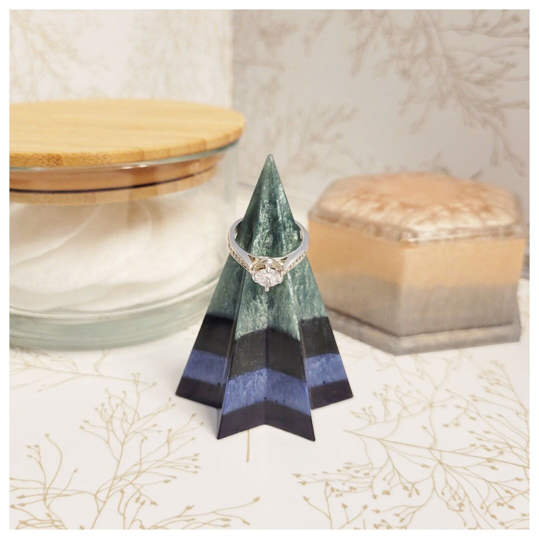 Ring Stand Ring Holder Ring Cone Ring Keeper Engagement Ring Display ...