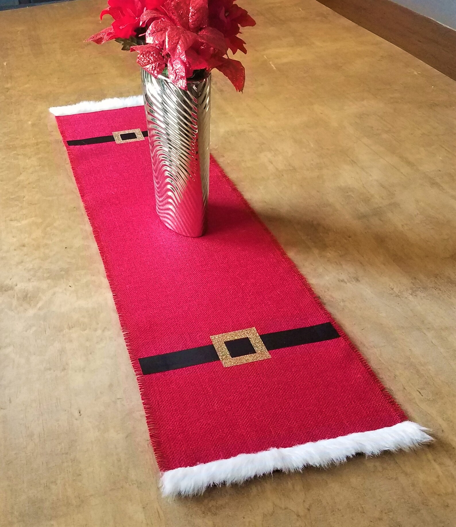 Santa Table Runner Santa Table Decor Traditional Christmas - Etsy