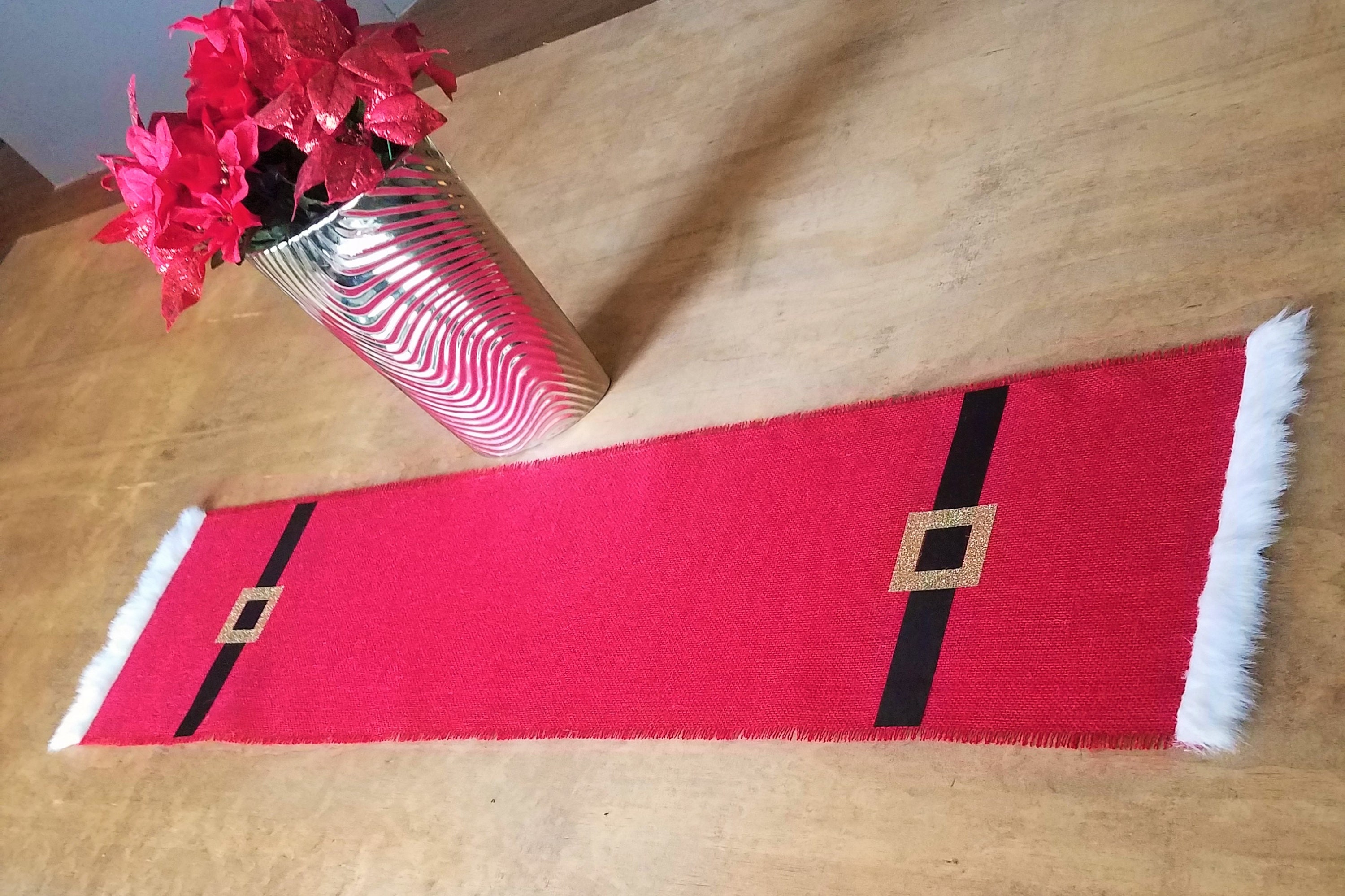 Santa Table Runner Santa Table Decor Traditional Christmas | Etsy