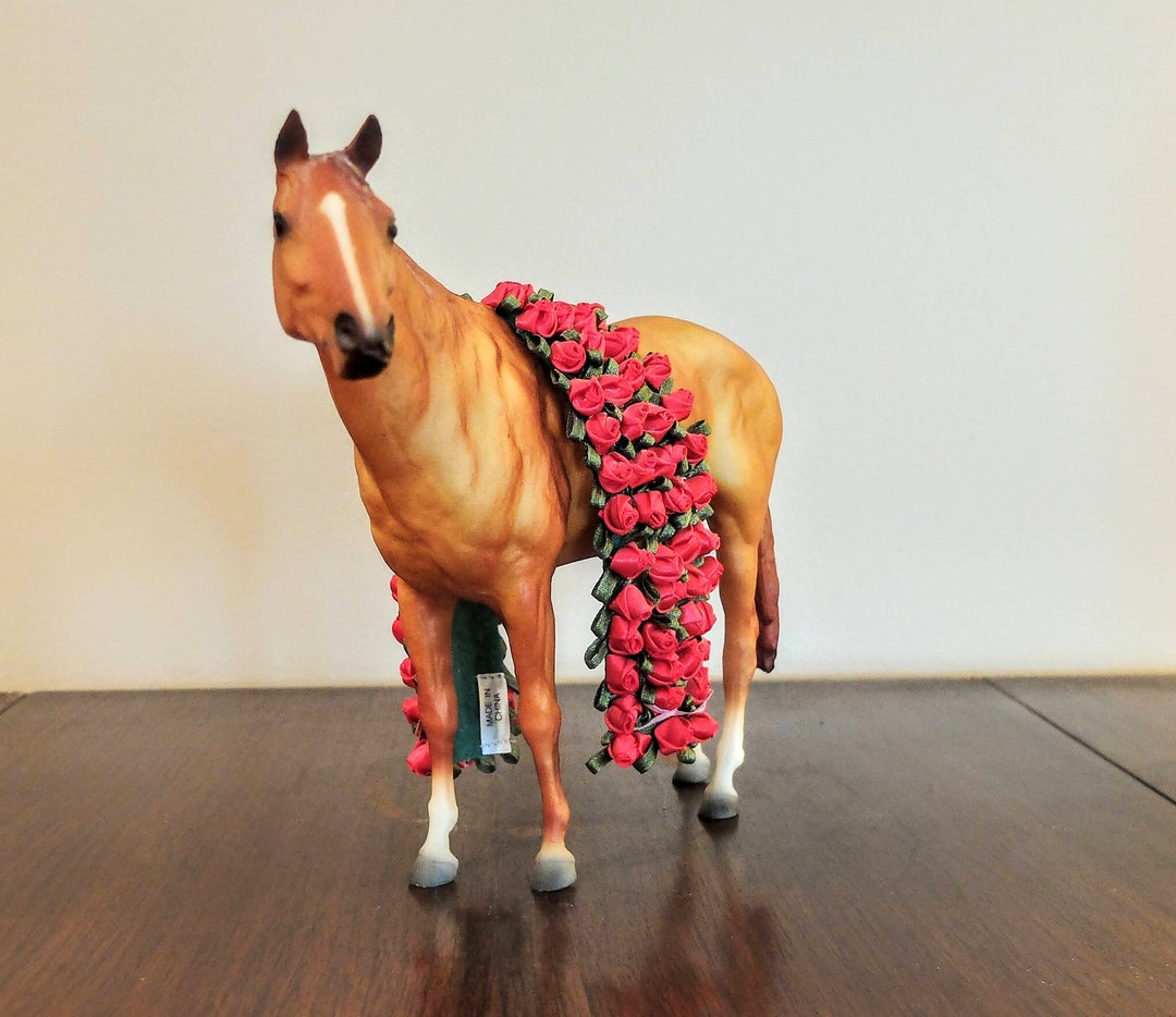 Breyer Secretariat With Rose Blanket, 25 Anniversary Edition, Box, Mint ...