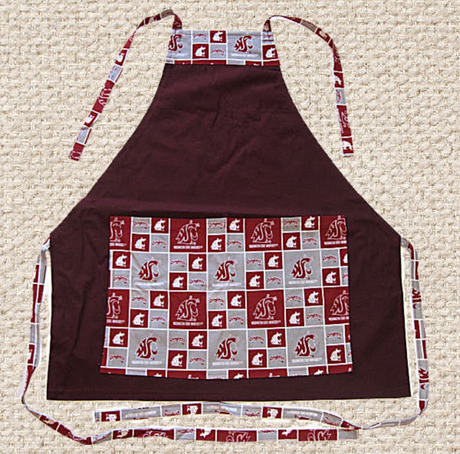HANDMADE APRONS for College Fans: Tailgate Parties, Bbqs and Everyday ...