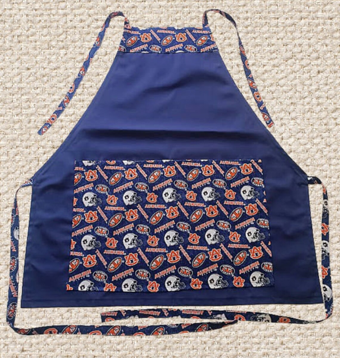 FAVORITE COLLEGE APRONS, Great for B.B.Q, Tail Gating and Everyday Use ...