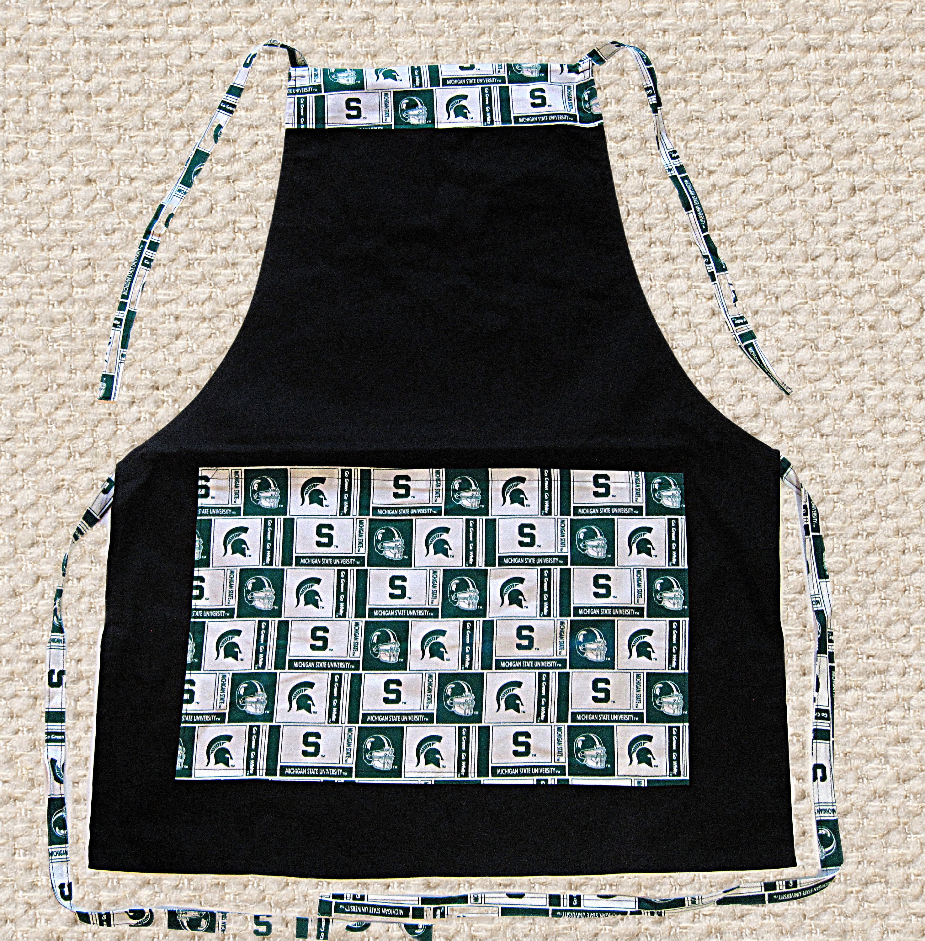 FAVORITE COLLEGE APRONS, Great for B.B.Q, Tail Gating and Everyday Use ...