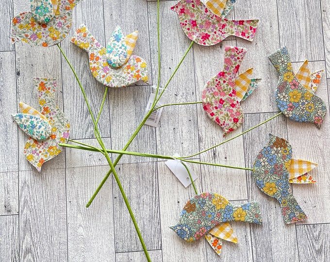 Cottage Core Floral Bird Pick , Bird Flower Wreath Attachment, Spring ...