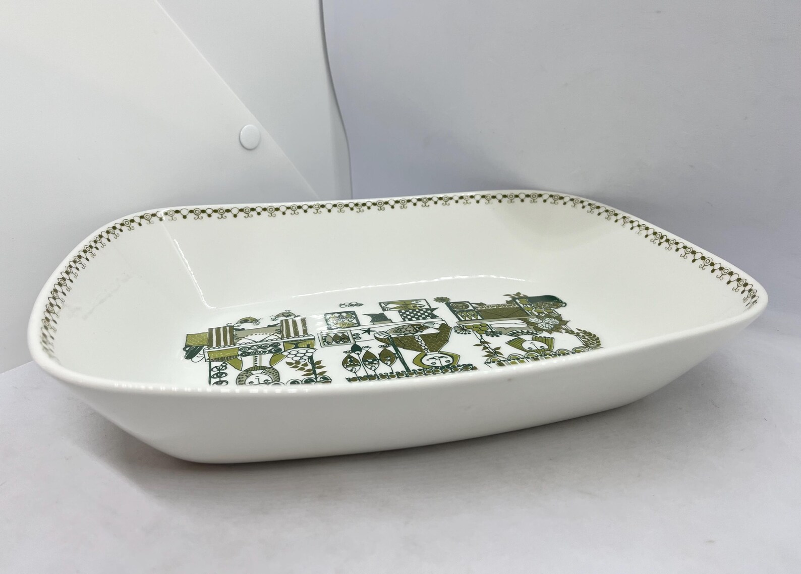 Figgjo Market Dish, Large MINT Condition Large Oval Deep Serving Dish ...
