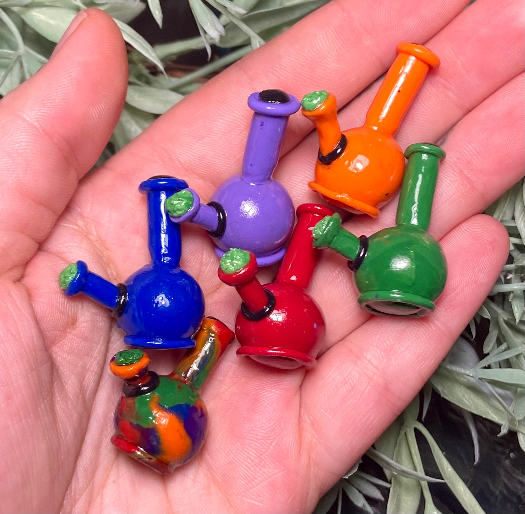 Miniature Clay Bong CHOOSE YOUR COLOR - Etsy