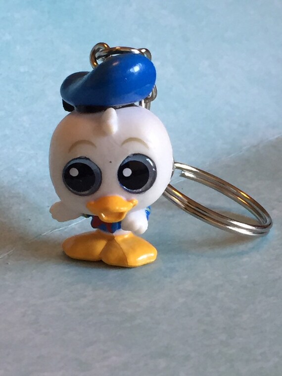 Disney Doorables Donald Duck Keychain - Etsy