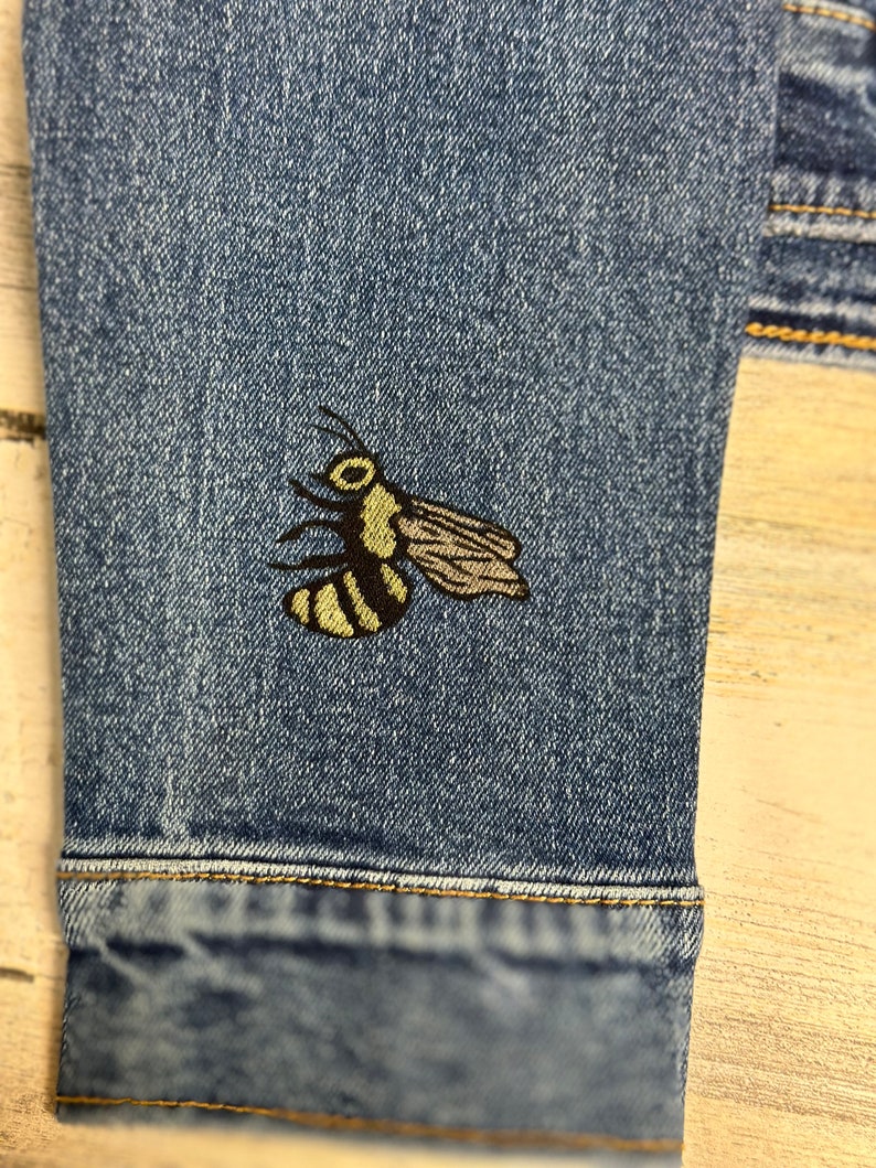 Custom Queen Bee Jean Jacket - Etsy