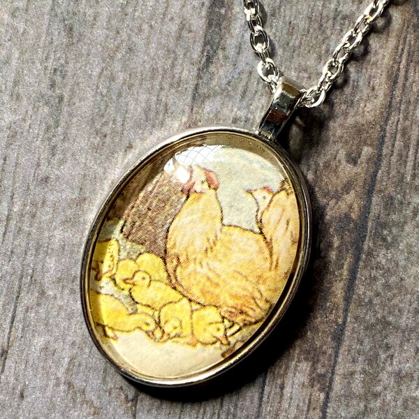 Hen Necklace - Etsy