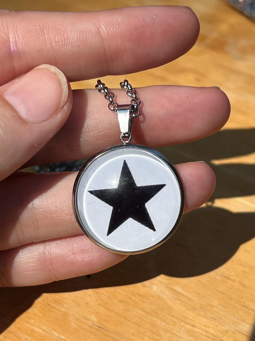 Women’s Men’s White Black Star Chain Necklaces • Non Tarnish Stainless ...