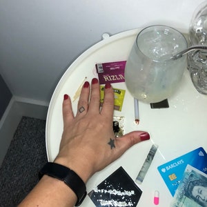 Table Party Pill Handmade, Unique After Party Table, Happy Pills, Party ...