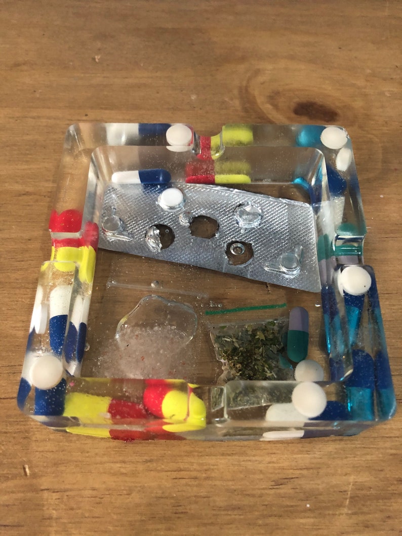 Party Pill Ashtray Resin Custom Design Pill and Party - Etsy