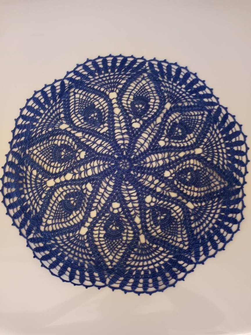 Blue Doilies, Vintage Round Blue Table Runner, Handmade Doilies, Round ...