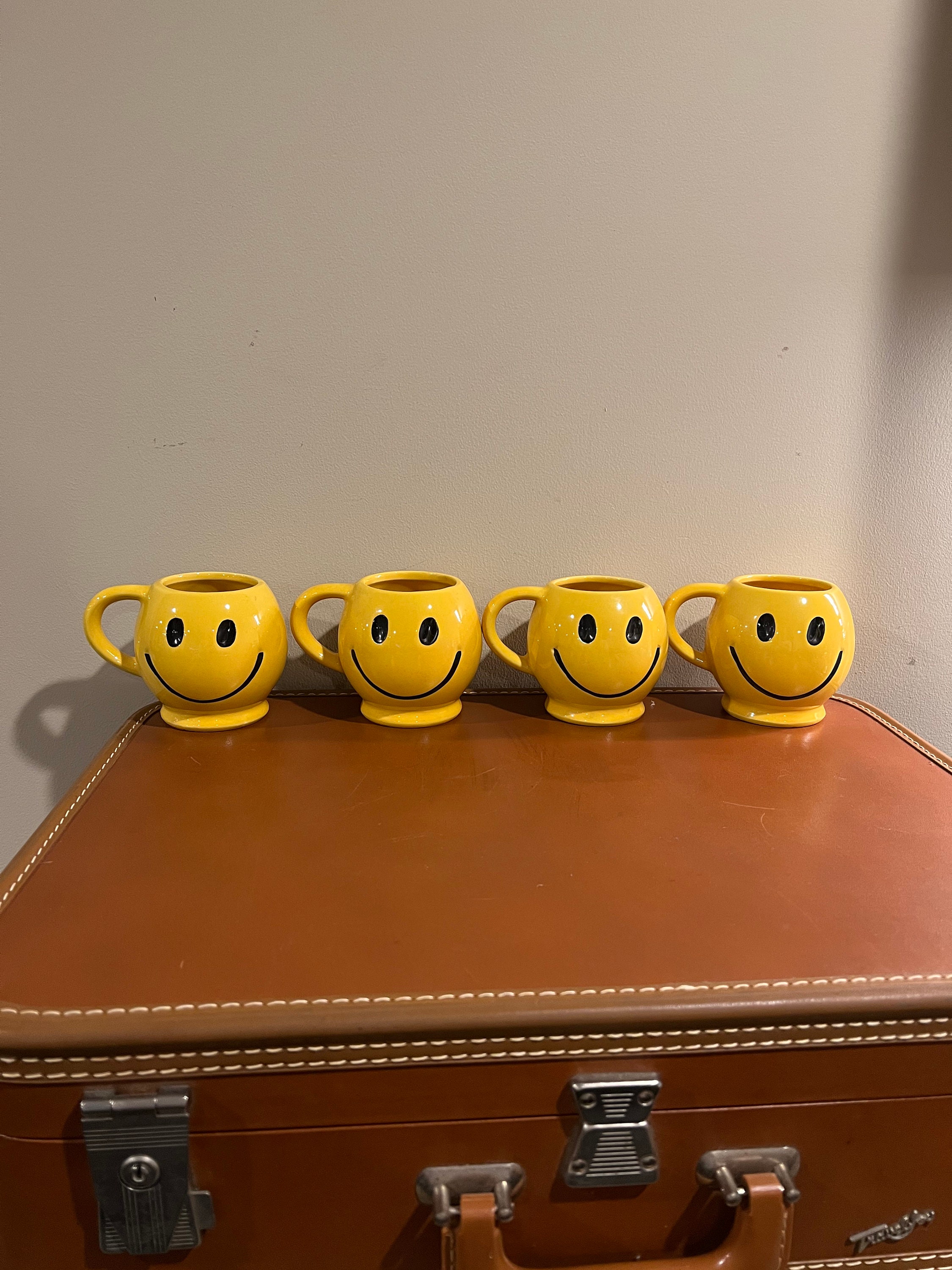 Vintage Set of 4 Smile Face Mugs Made in USA | Etsy