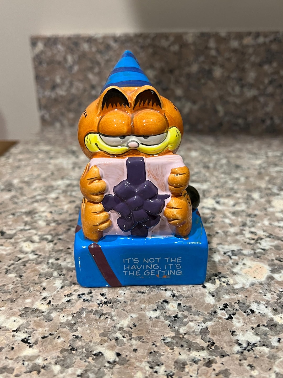 Vintage Enesco Garfield Ceramic Figurine - Etsy