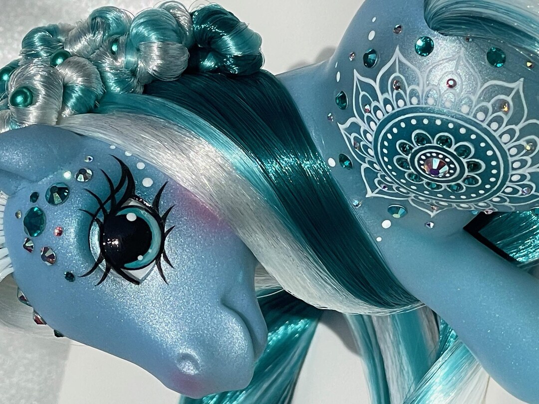 My Little Pony Custom OOAK G3 Henna Pony * SAATVIKA * Swarovski ...