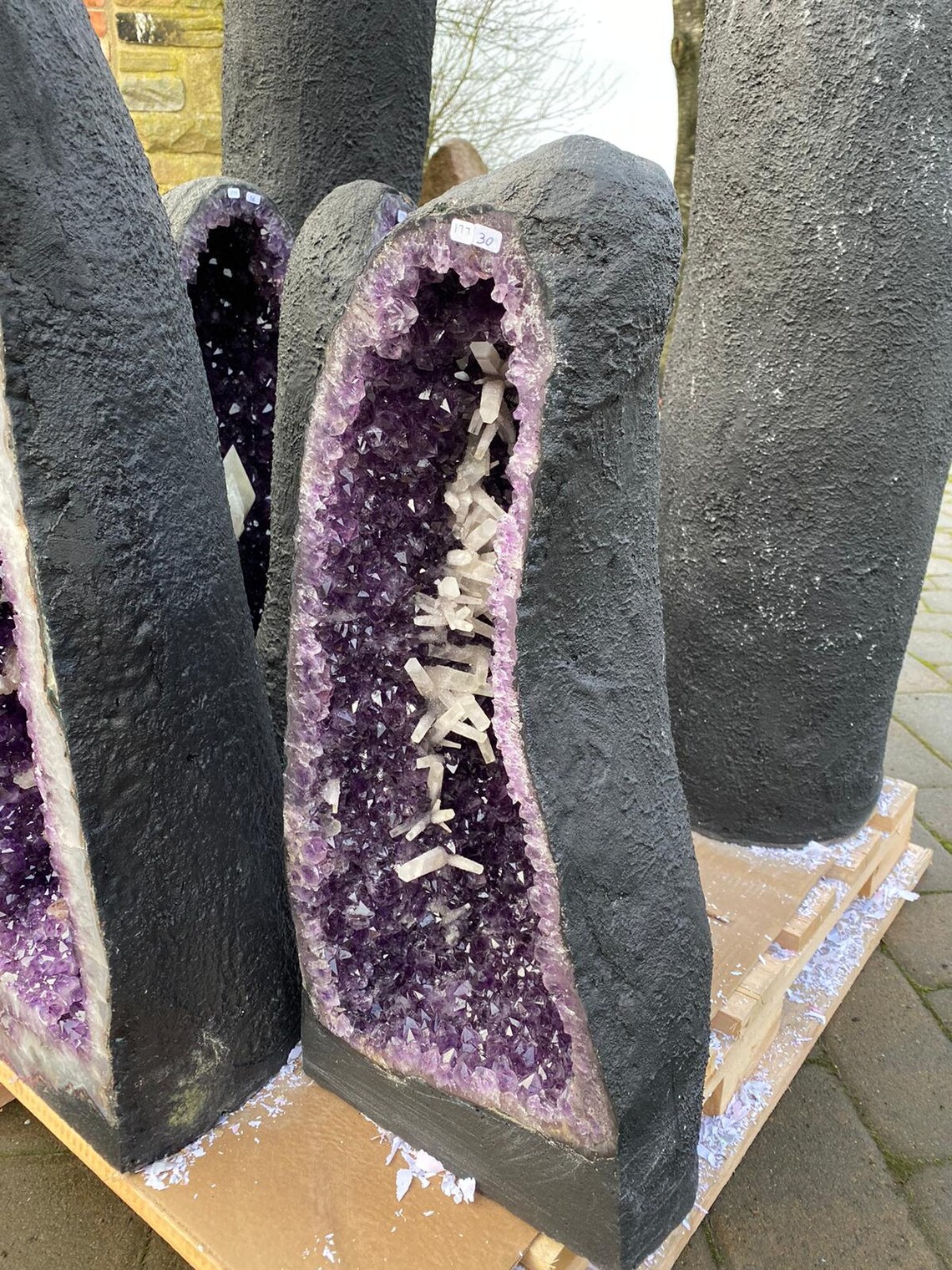 Tall Amethyst Crystal Geode 177 Premium Queen Grade 30kg - Etsy