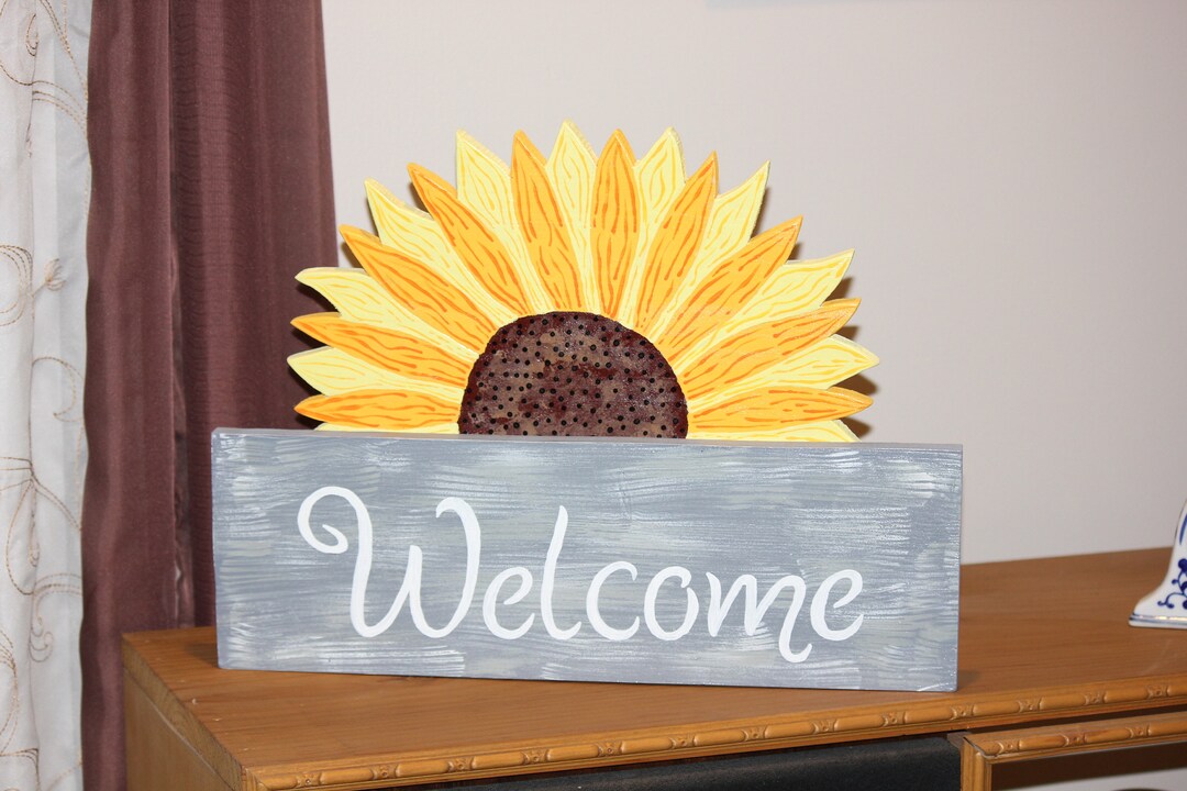 Sunflower Welcome Sign Beautifully Hand Painted. Great to Display in an ...