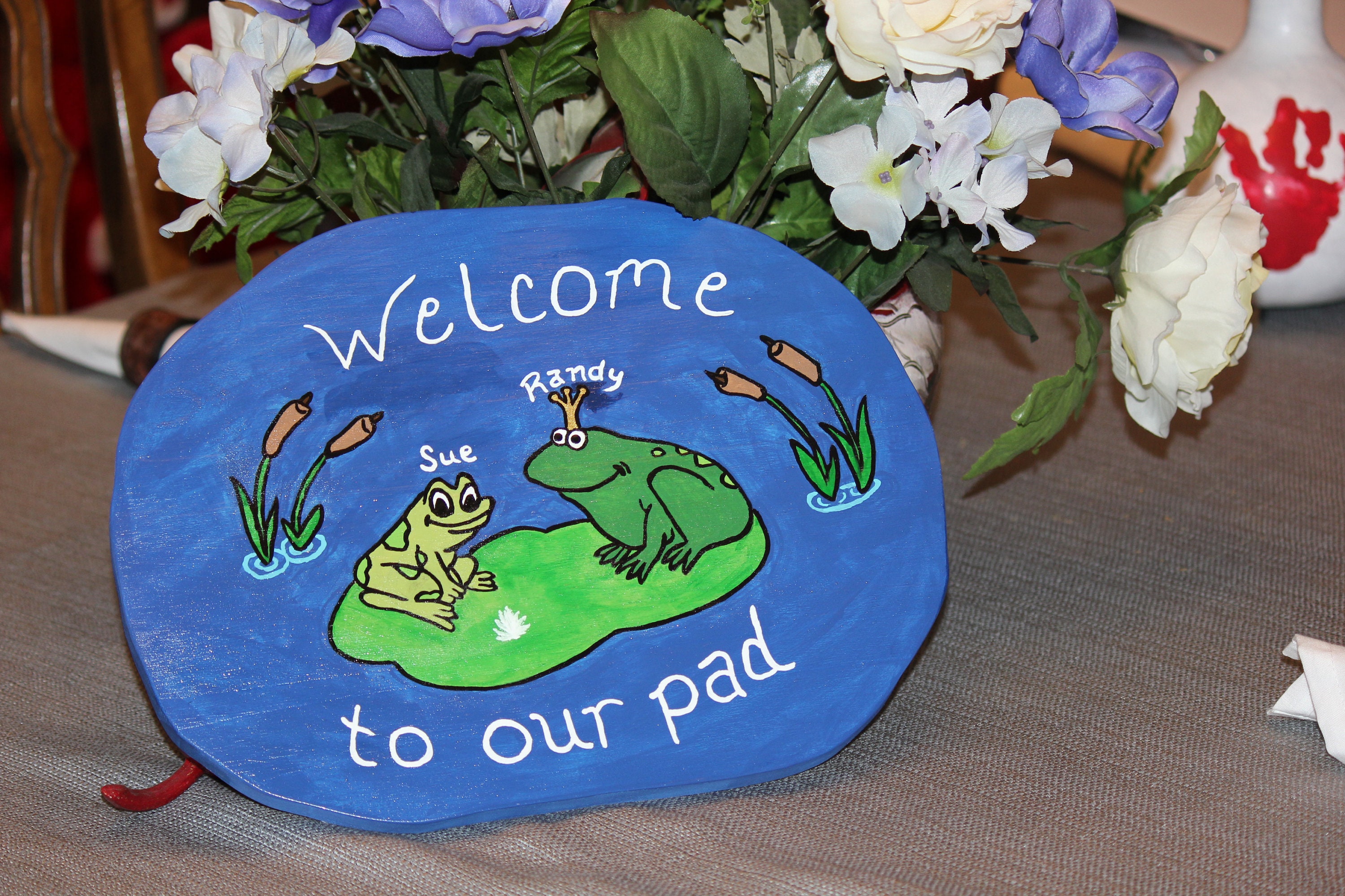 Hand Painted Welcome Sign "welcome to Our Pad" With Adorable Frogs Made ...