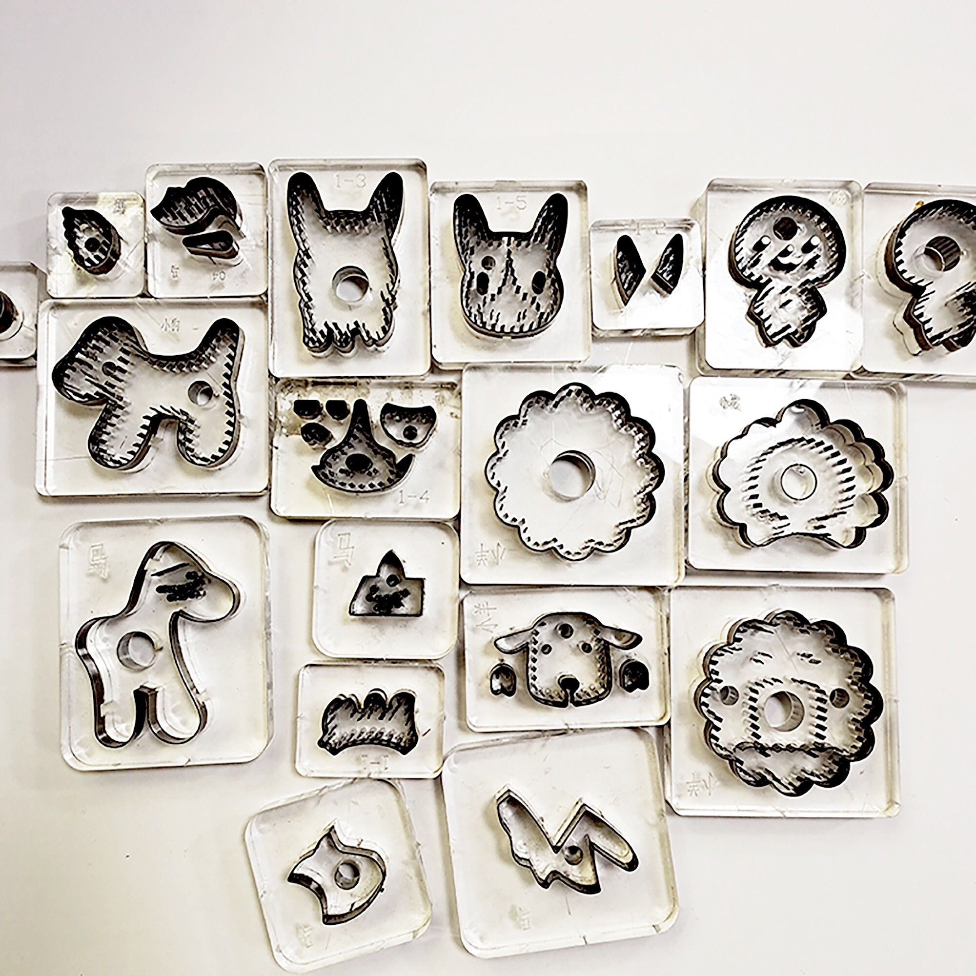 Custom Design Leather Acrylic Cutting Dies - Japanese Blade Mould ...