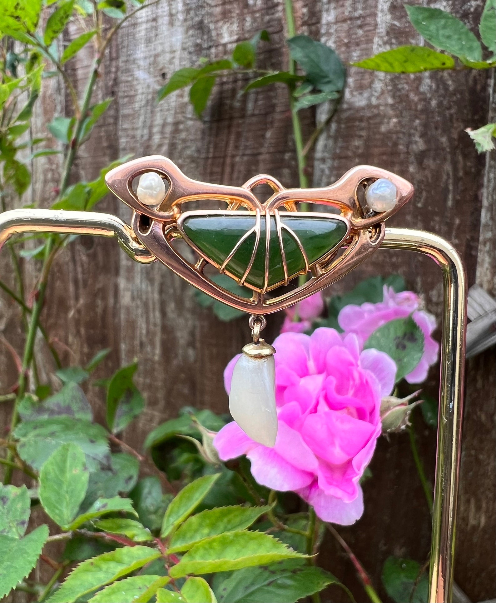 Murrle Bennett 9ct Jade & Pearl Brooch - Etsy