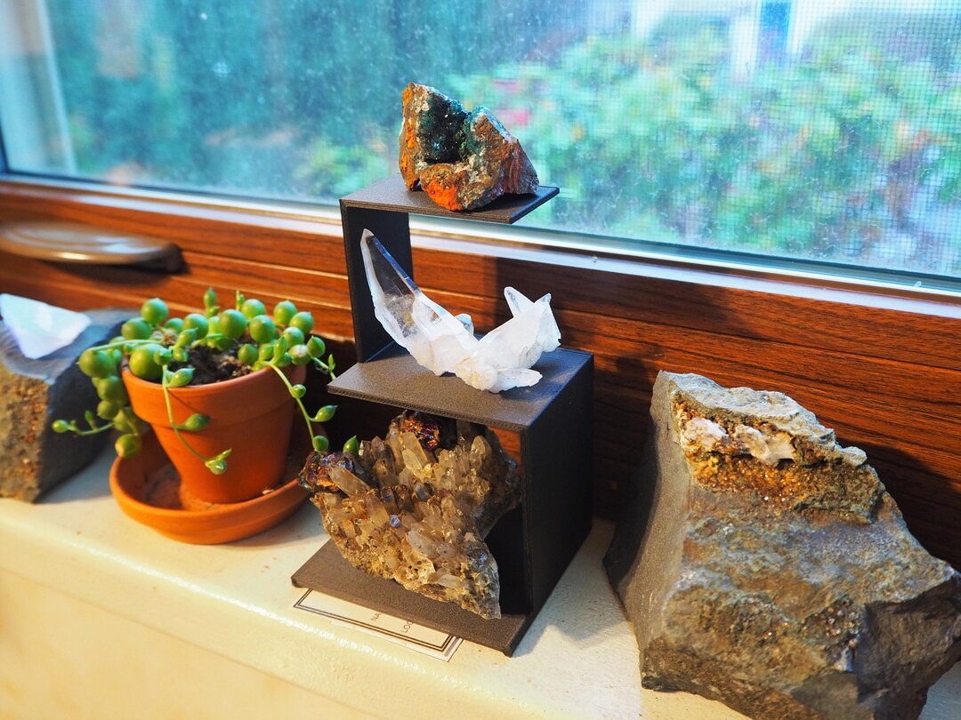 Specimen Tower for Mineral Specimens, Crystals, Rocks, and Geodes - Etsy