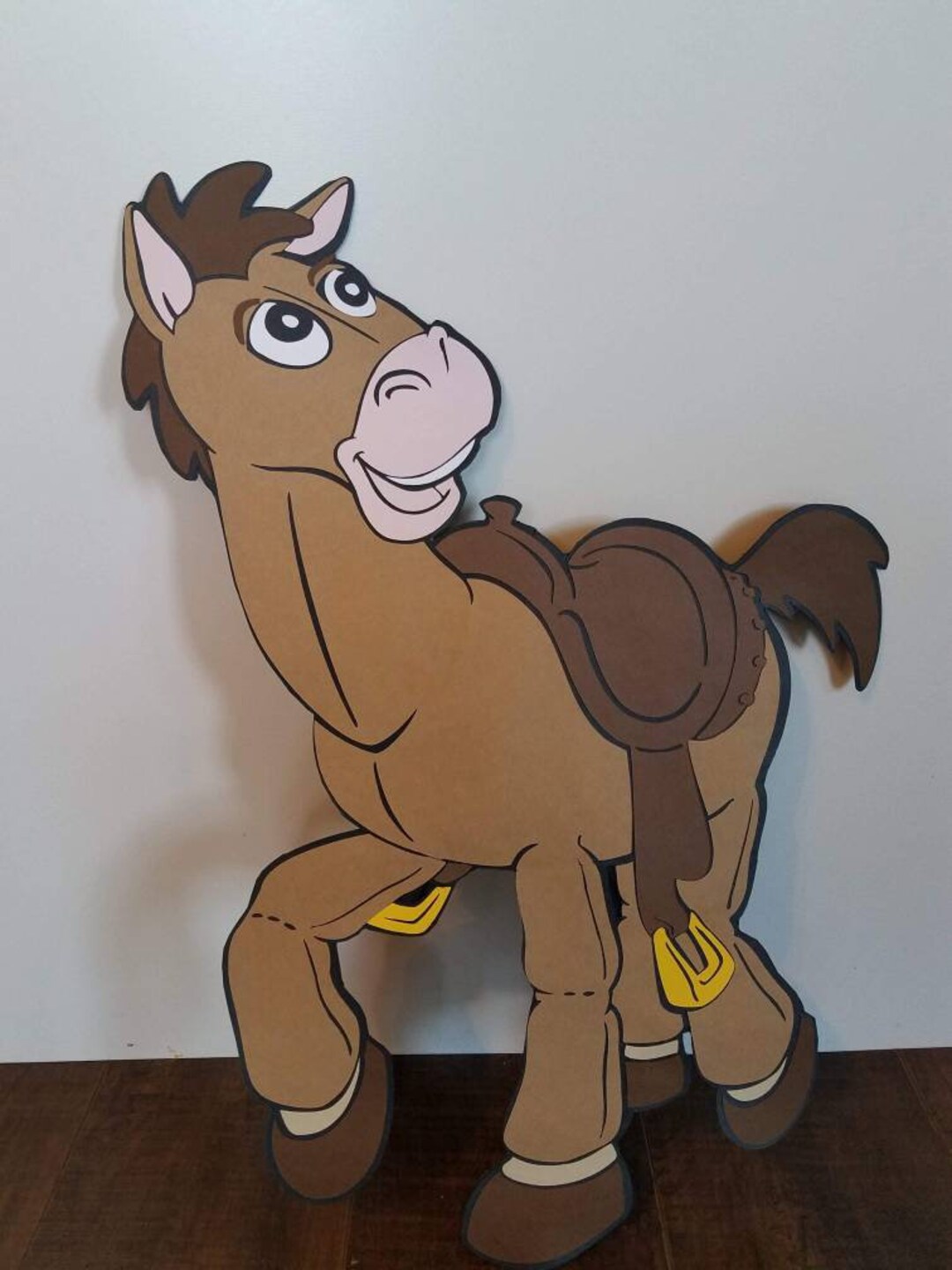 12|15 Inches Large Bullseye Standee, TS Horse, Bullseye Party Theme ...