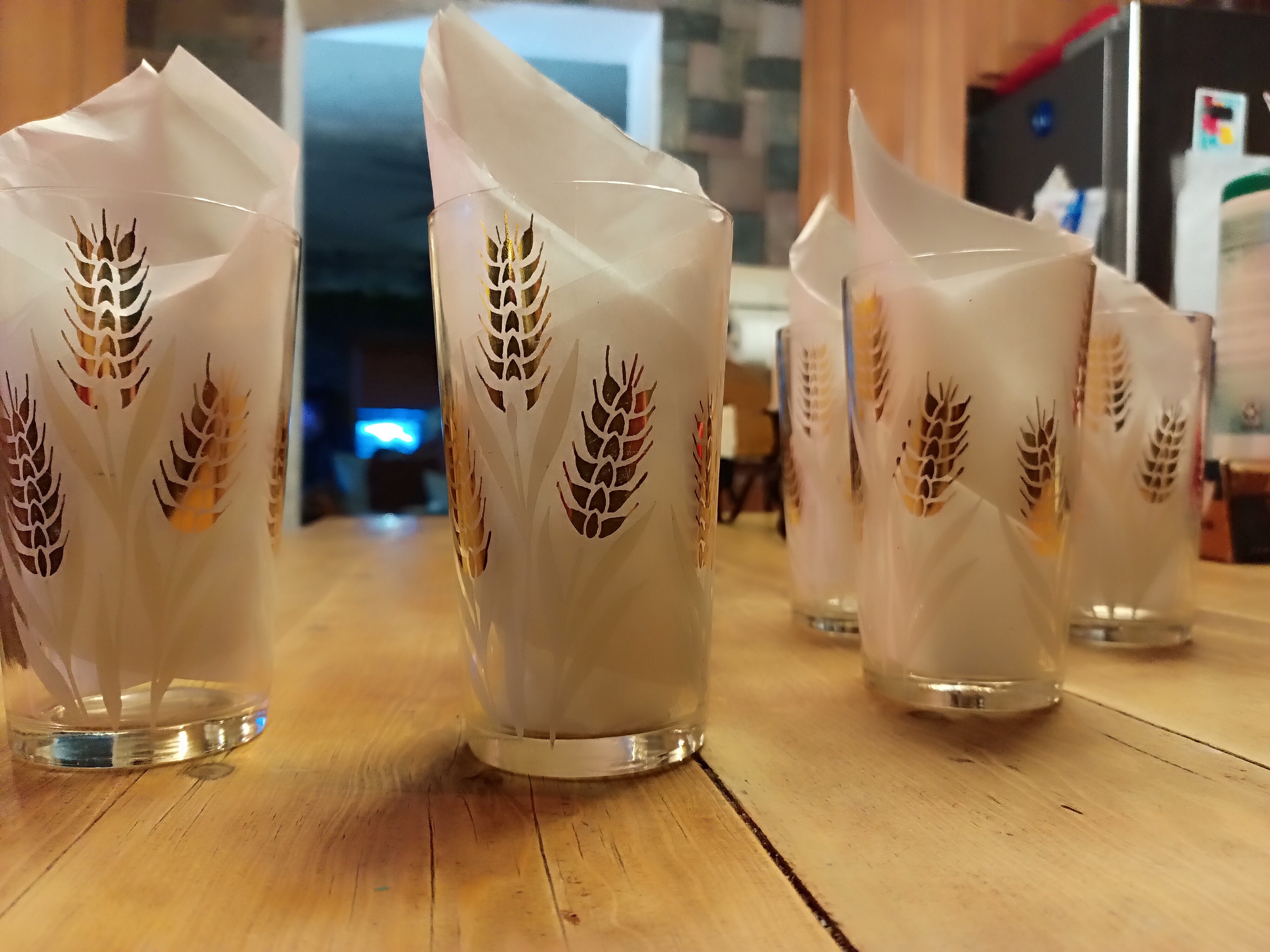 Vintage Gold Wheat Glasses Set of 7 - Etsy