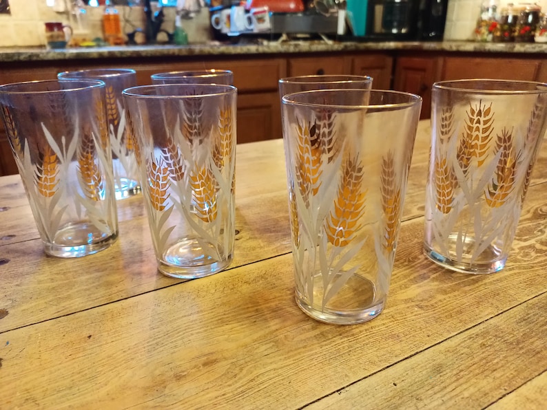 Vintage Gold Wheat Glasses Set of 7 - Etsy