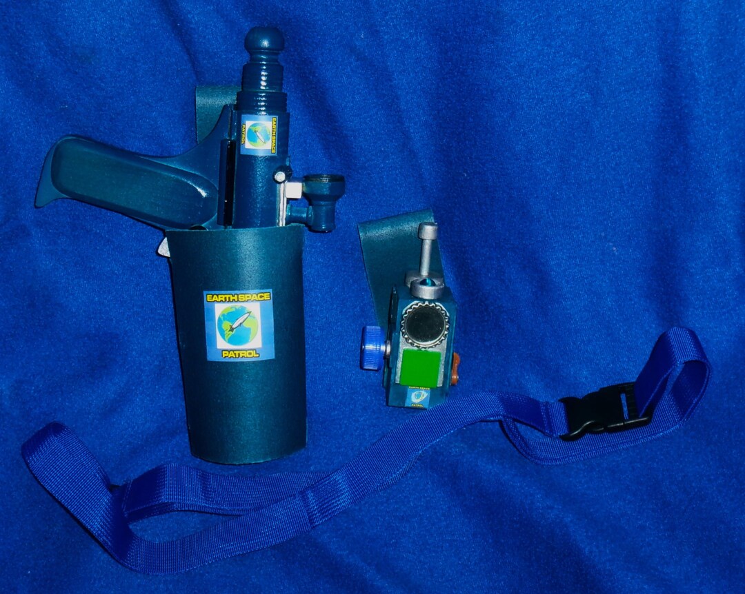 Custom 1950's-1960's Style Earth Space Patrol Laser Pistol and Space ...