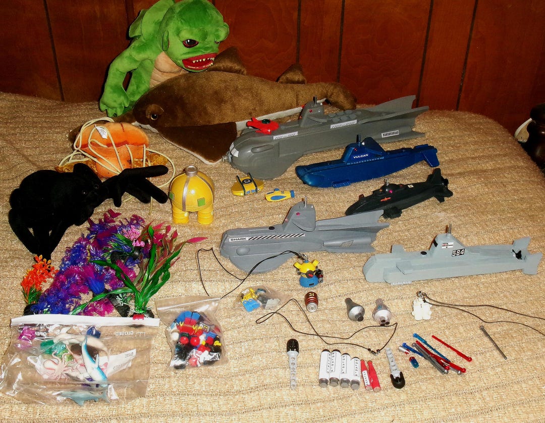 Custom "ssrn Seaview Submarine" Playset From Voyage to the Bottom of ...
