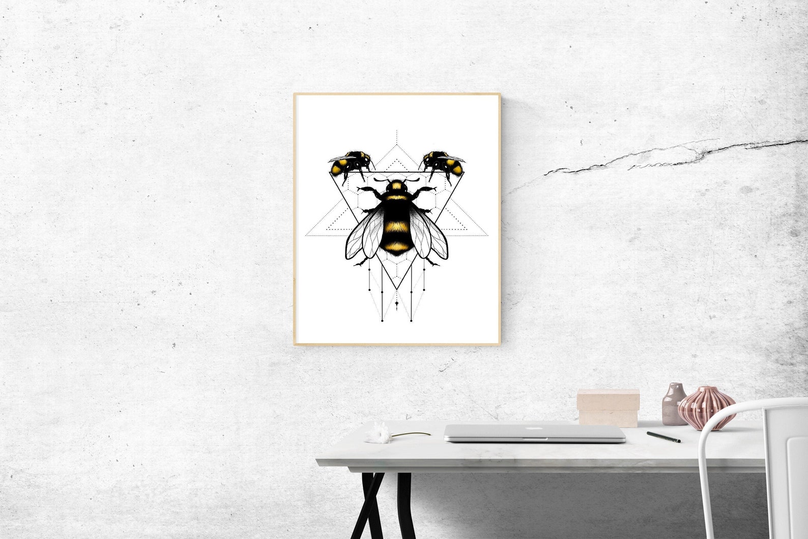 Bee Art Print Bee Decor Printable Wall Art Instant Download Bee Artwork ...