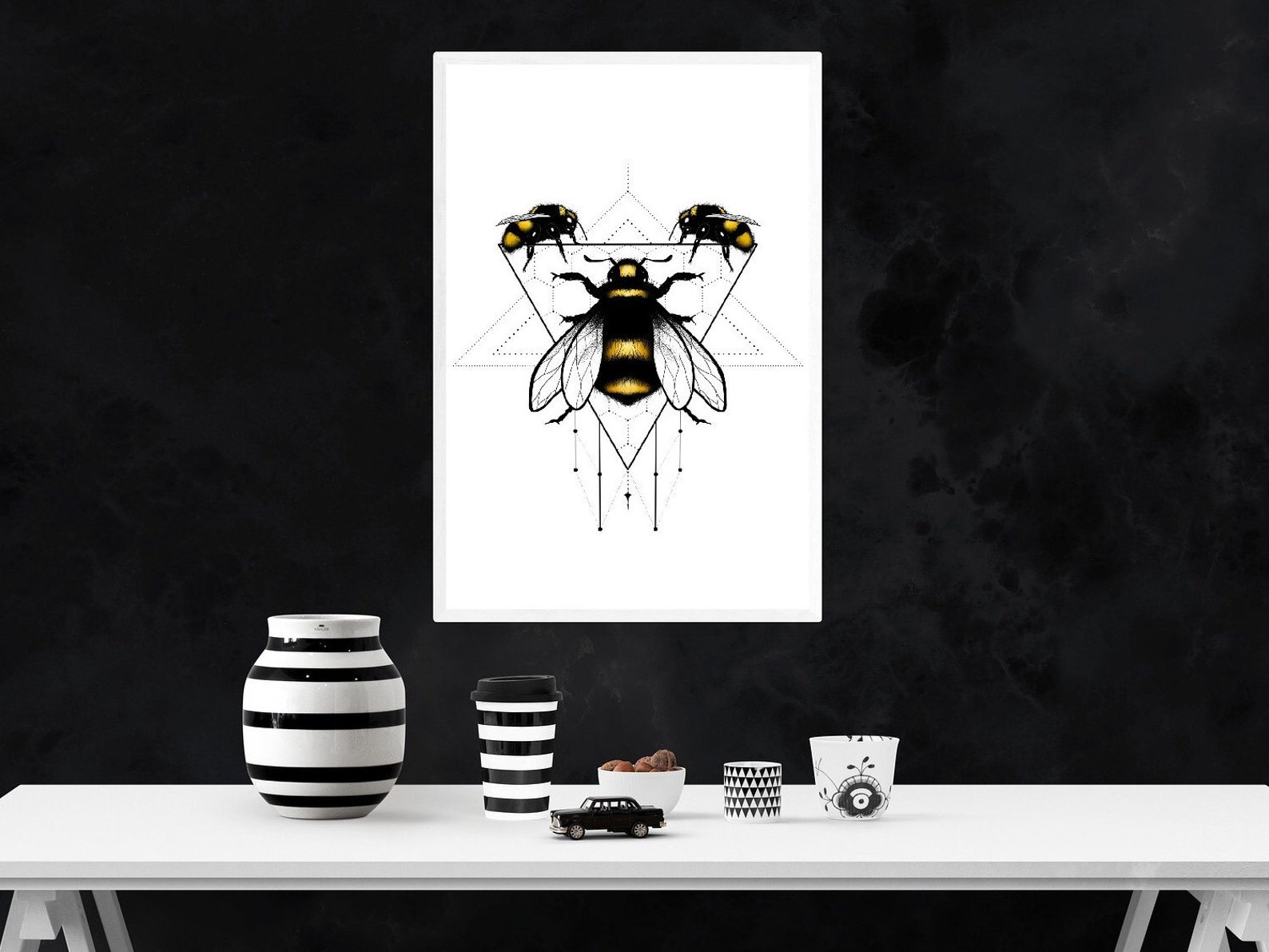 Bee Art Print Bee Decor Printable Wall Art Instant Download Bee Artwork ...