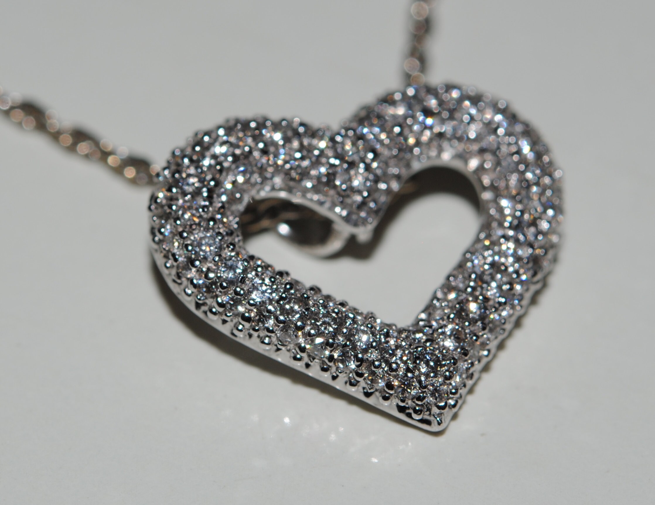 Diamond Paved Heart White Gold Pendant Necklace - Etsy