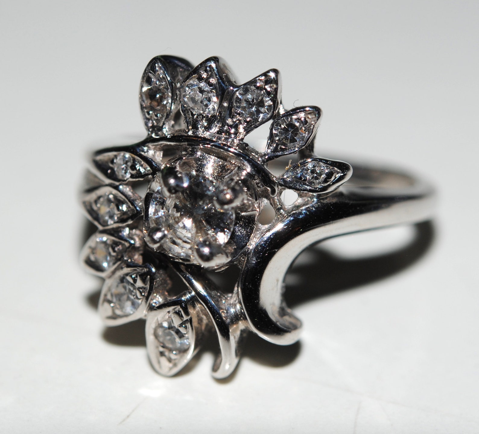 Vintage White Gold Diamond Fan Motif Estate Ring - Etsy