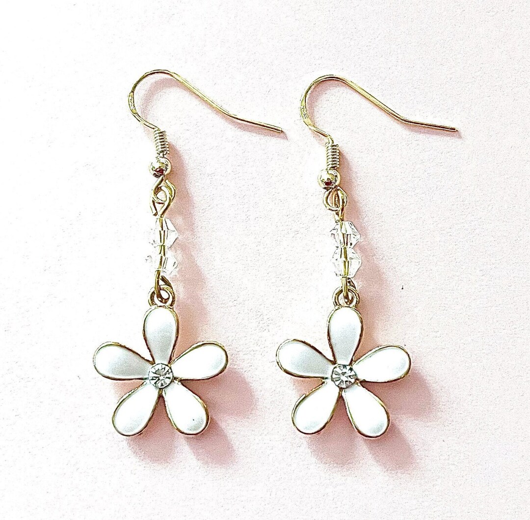 White Daisy Earrings, Daisy Flower Earrings, White Floral Jewelry ...