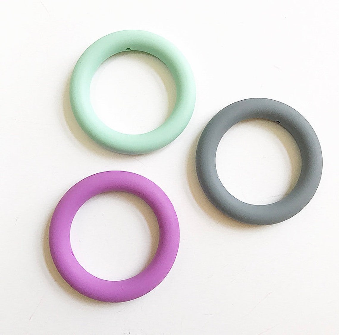 70 Mm Round Silicone Ring With Holes , Round Circle Donut Ring ...