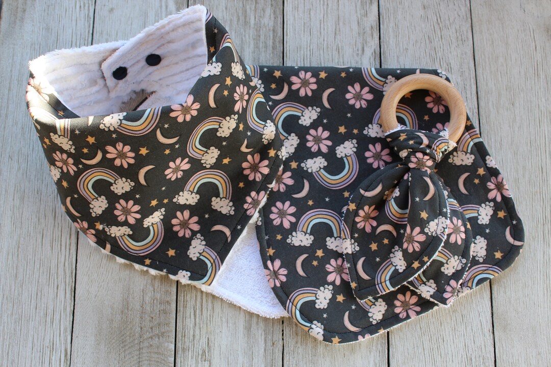 Rainbow Moon Baby Girl Gift Set | Rainbow Baby Gift | Newborn Baby Gift ...