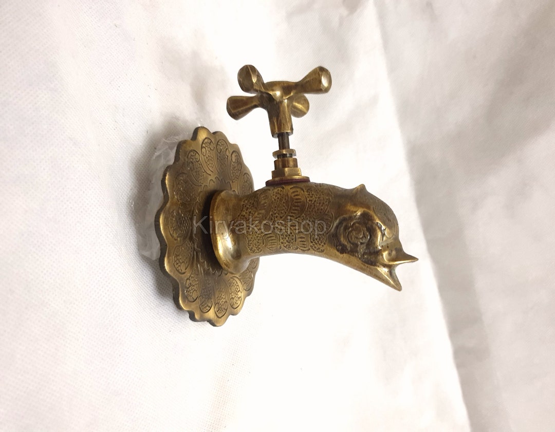 Bronze Finish Wall Mount Fish Head Design Faucet- Garden Fish Head ...