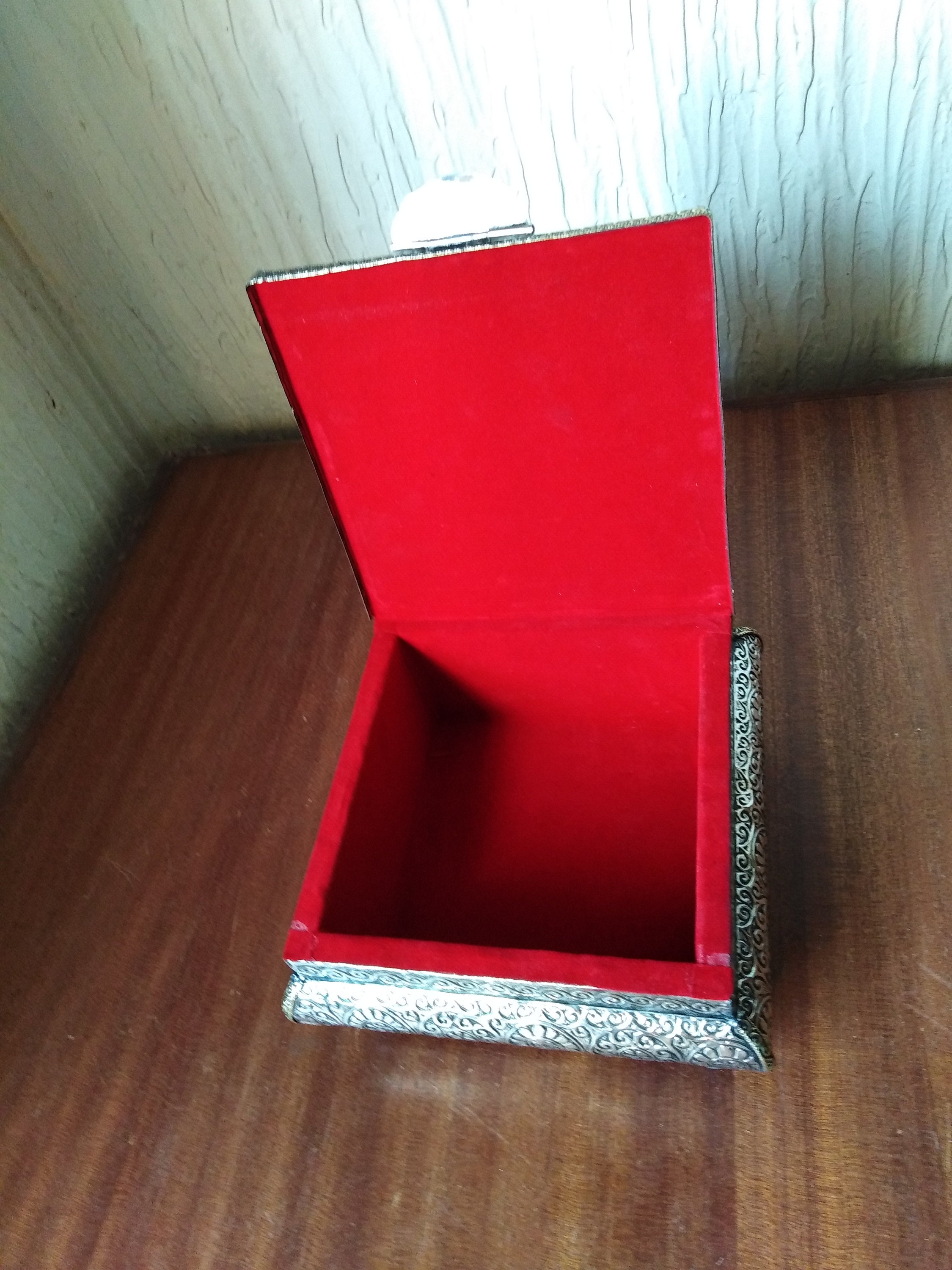 Moroccan silver trinket box square wood silver Jewelry box | Etsy