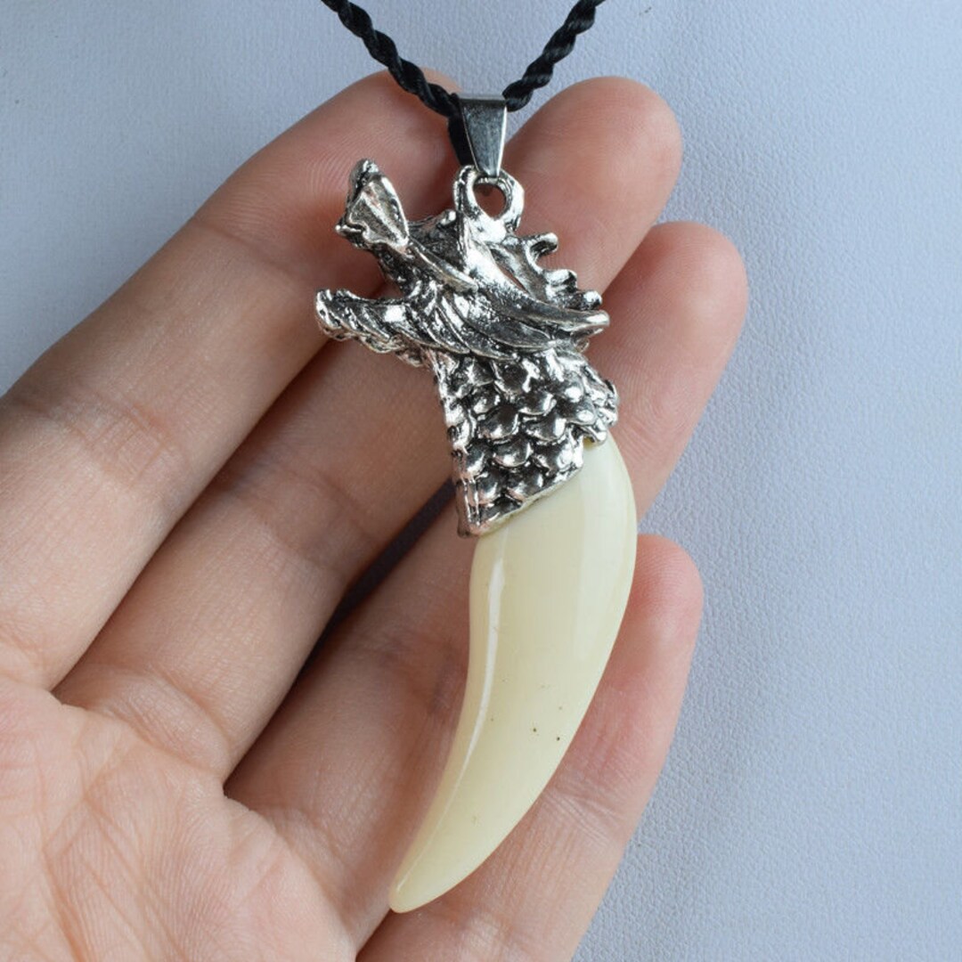206 From Game of Thrones Replica Wolf Tooth Set in Silver on a - Etsy