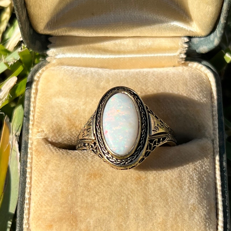 Signet Class Rings - Etsy