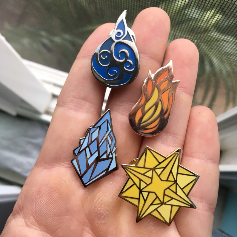 Final Fantasy VII Elemental Materia Enamel Pins - Lightning, Fire ...