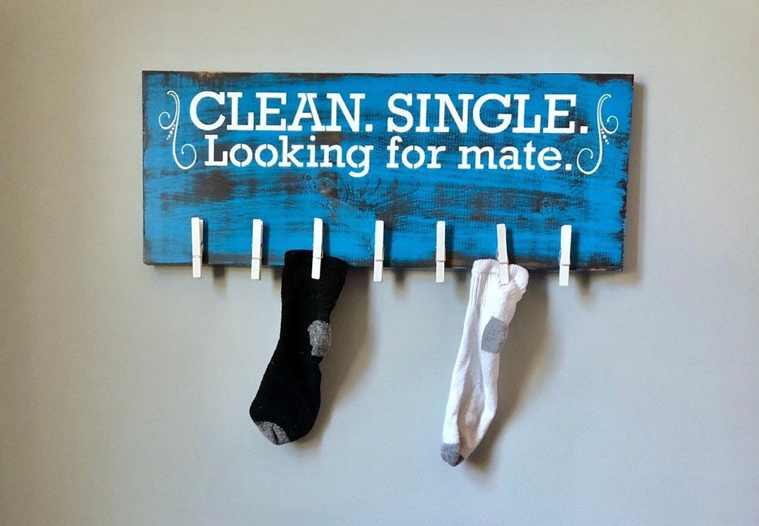 Laundry Room Missing Sock Sign - Etsy