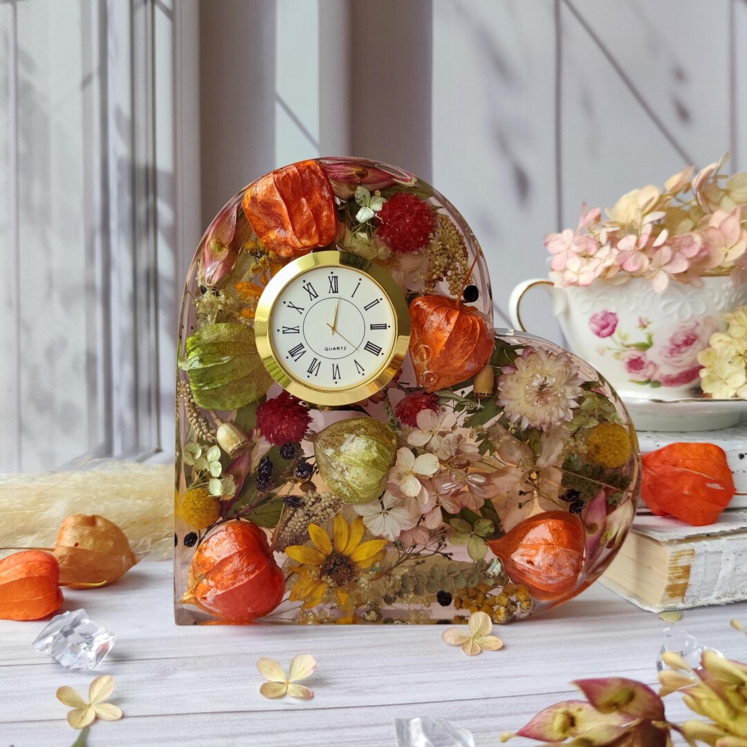 Resin Flower Desk Clock Housewarming Gifts for Her Floral Preservation ...