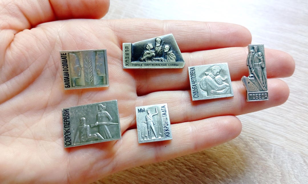Vintage USSR Pin Set, Historical Soviet Pins Lot, Rare Old Memorial ...