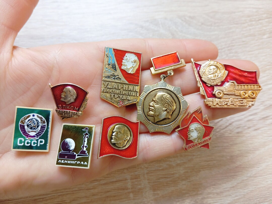Soviet Badge, Vintage USSR Set Badges and Awards Lenin Soviet Union ...